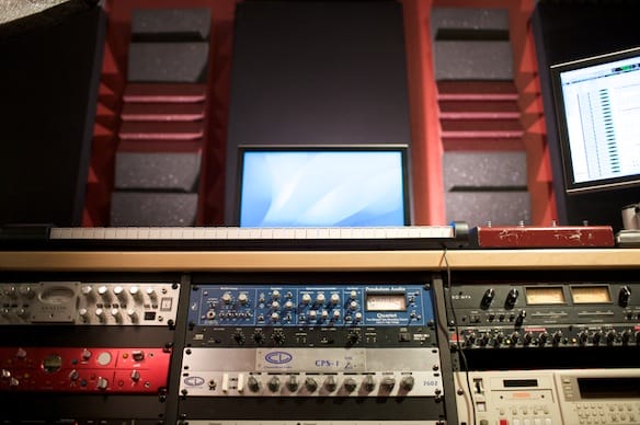 Consumer Recording Equipment Price Guide - Priceonomics