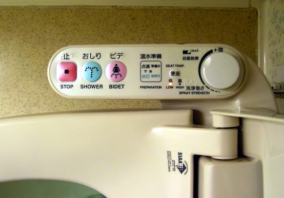 Why aren't we all using Japanese toilets? - Priceonomics